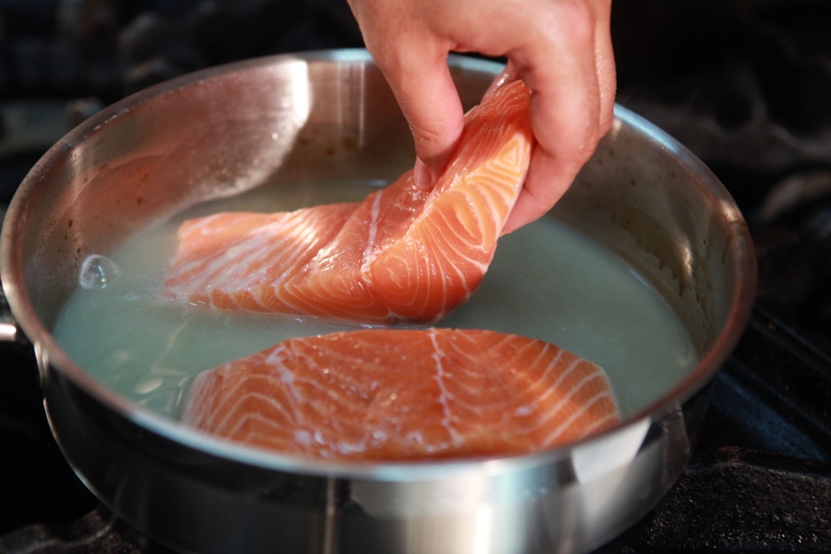 How To Poach Shallow Poaching As A Basic Cooking Method Yiannis Lucacos How To Poach Shallow Poaching As A Basic Cooking Method Yiannis Lucacos
